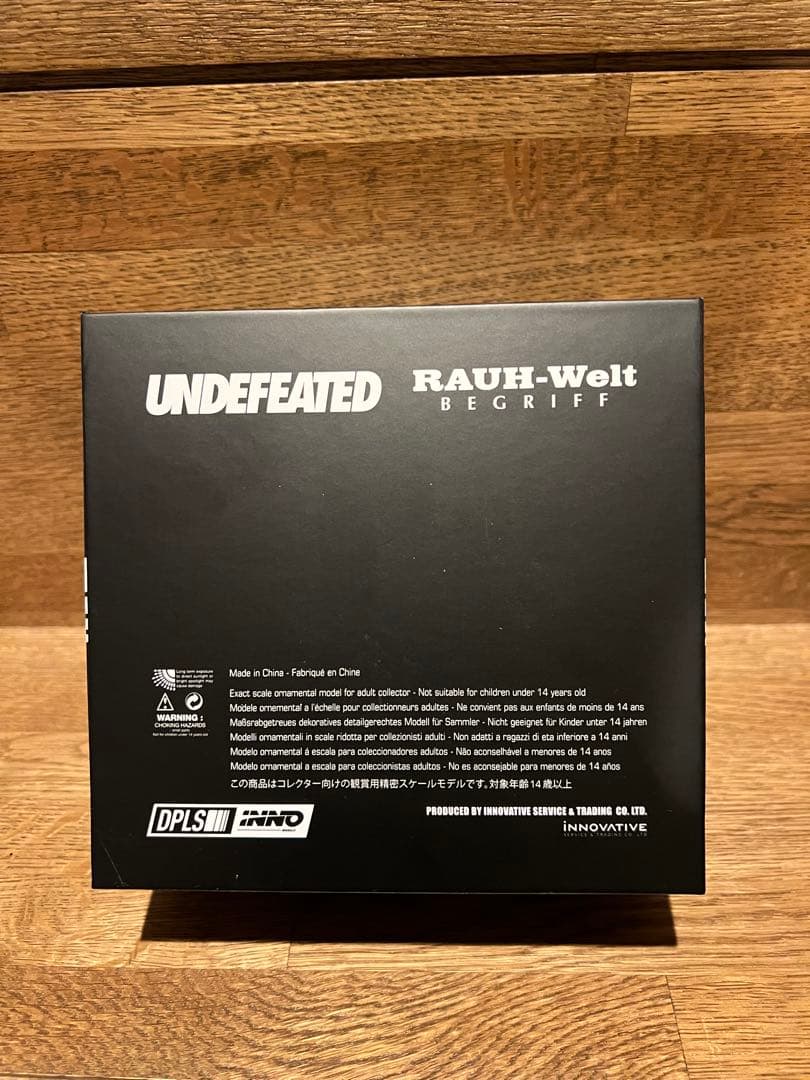 希少非売品INNO RWB Porsche UNDEFEATED 金銀2台セット