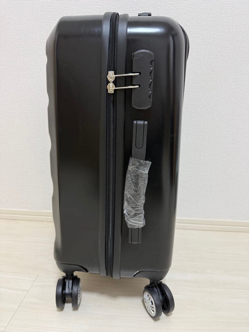 MASTER BUNNY EDITION TOURNAMENT キャリーケース