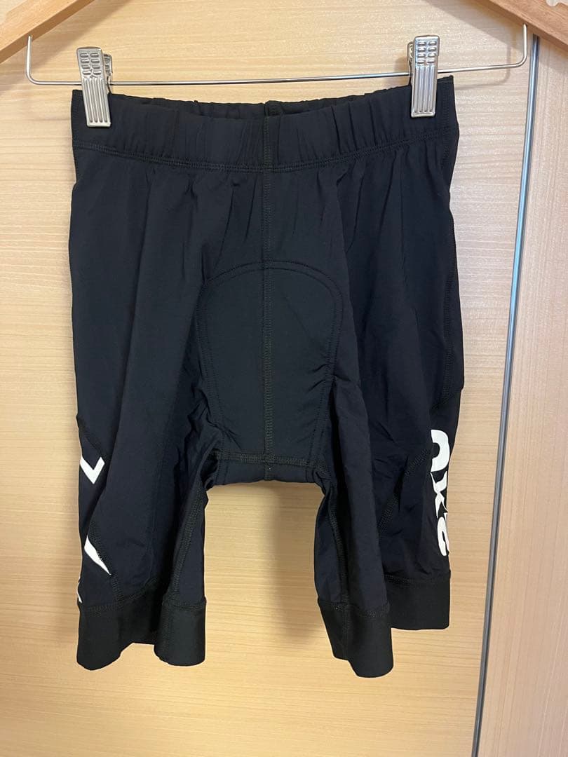 2XU Core Tri 8inch Shorts（Sサイズ）