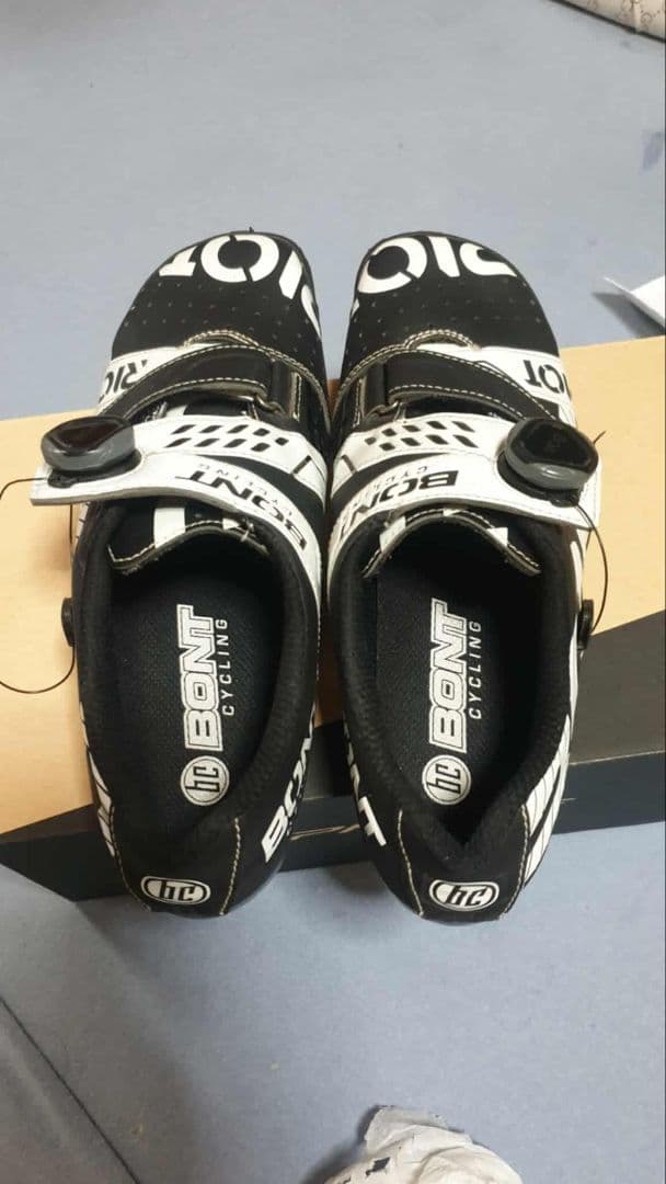 BONT RIOT plus サイクリングシューズ 42.5ワイド