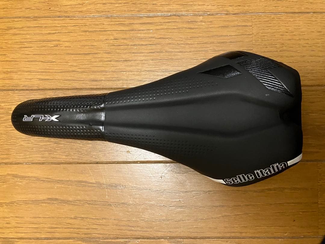 Selle Italia セライタリア　XLR Ti316 超軽量サドル
