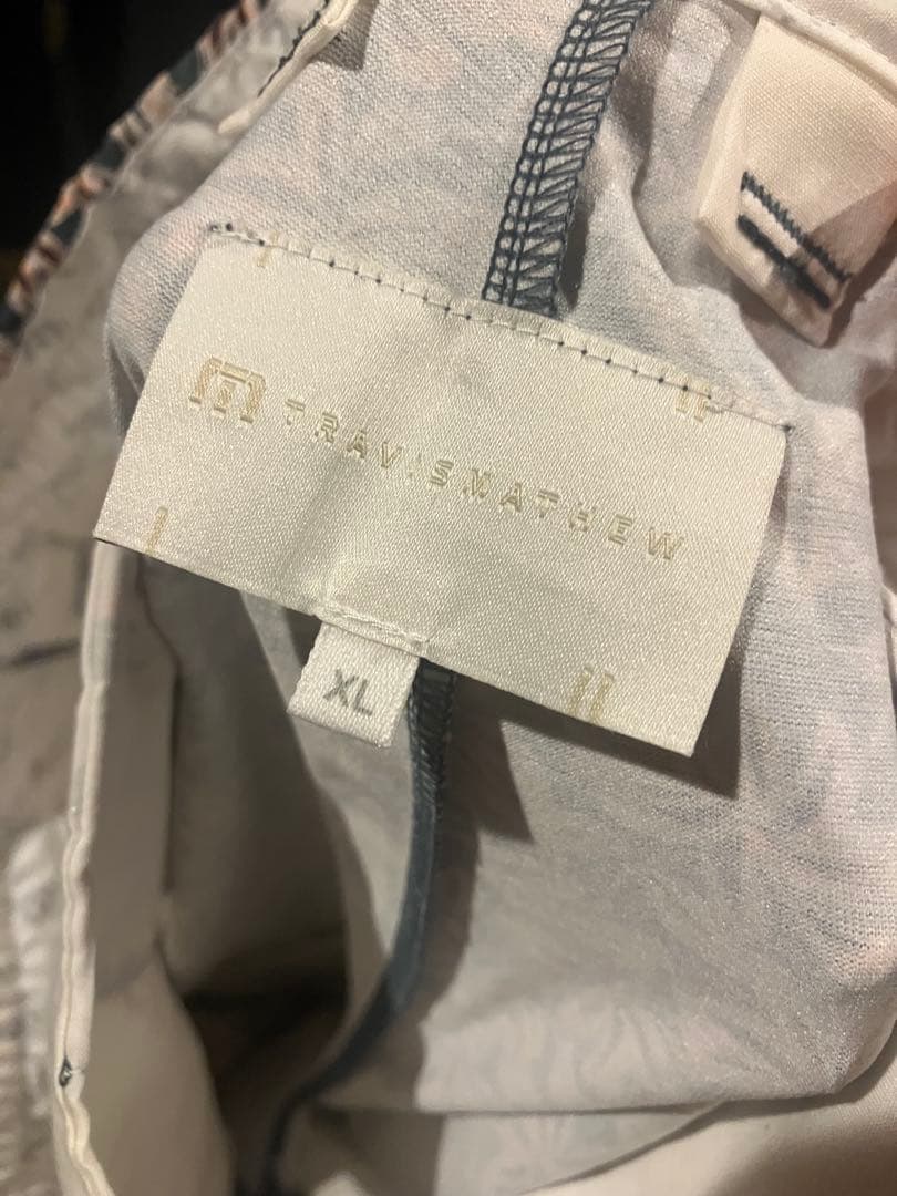 Travis Mathew セットアップ　上L 下XL オンライン購入品