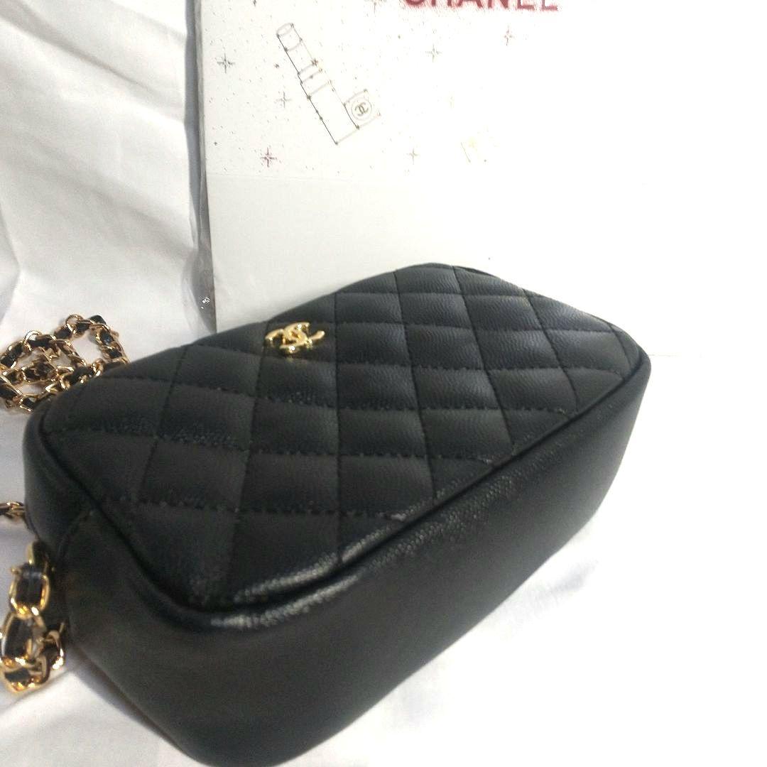 新品CHANEL ノベルティ キルティング ショルダーバッグ チャームVIP限定