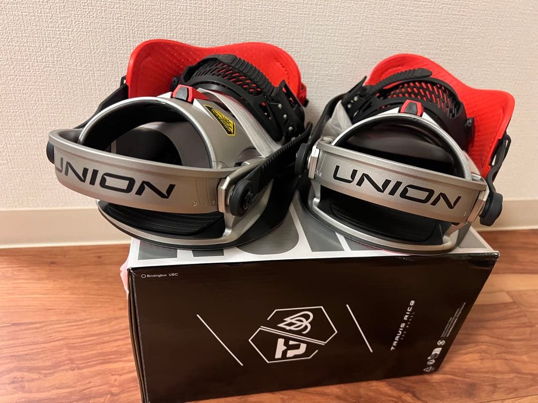 【新品未使用】UNION FALCOR ビンディング シルバー Mサイズ