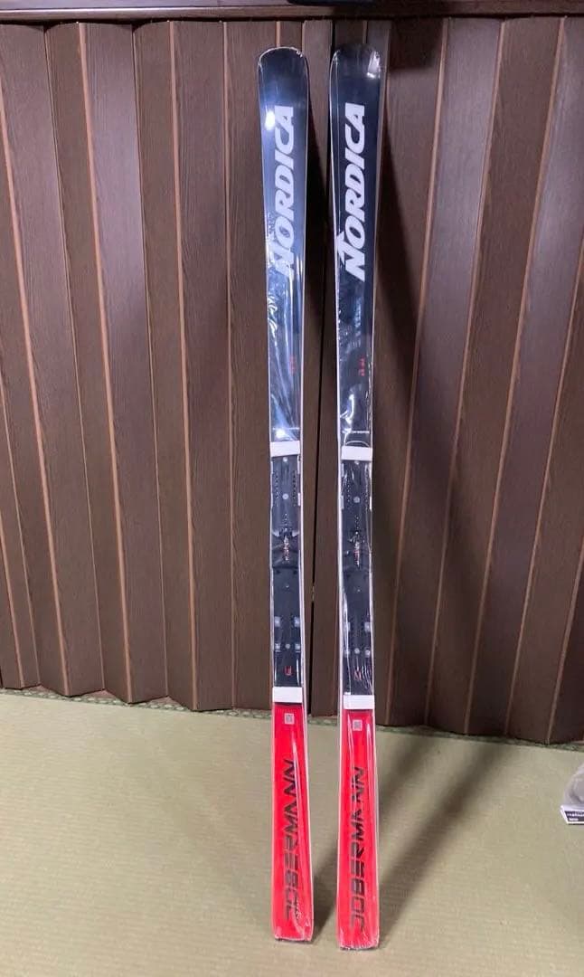 24/25 新品　選手用 NORDICA ドーベルマンGS 178cm