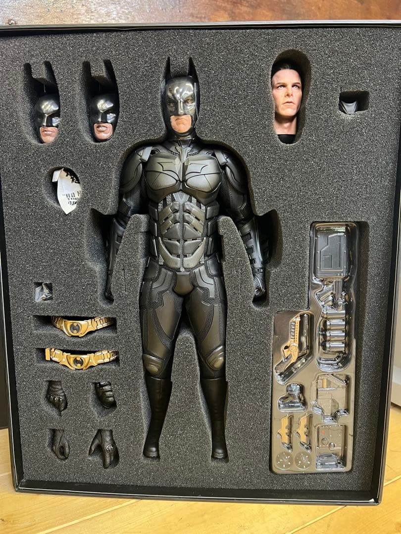 【美品】BATMAN DX バッドマンフィギュア　特別仕様ボックス