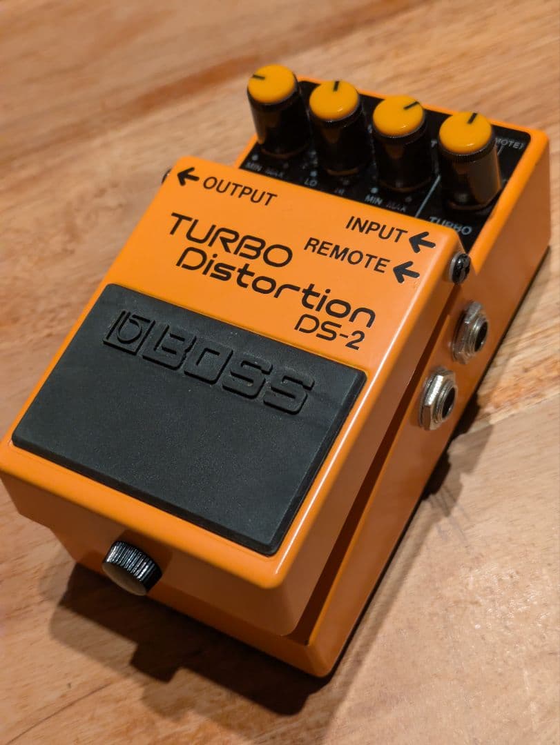 BOSS TURBO Distortion DS-2 箱あり