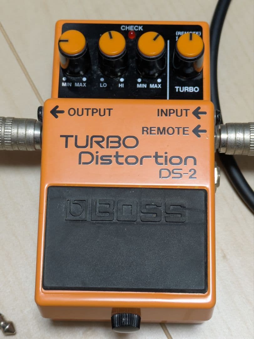 BOSS TURBO Distortion DS-2 箱あり