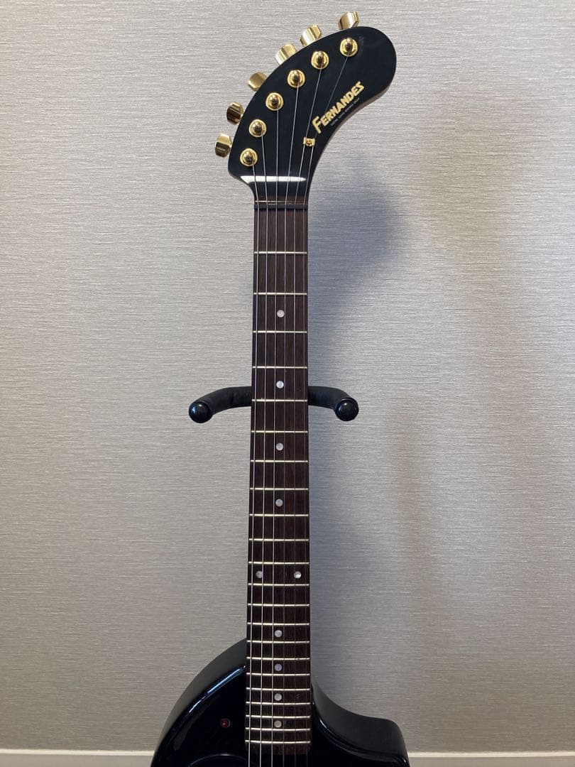 新品同様 FERNANDES ZO-3 フェルナンデス ZO-3C 黒 ブラック