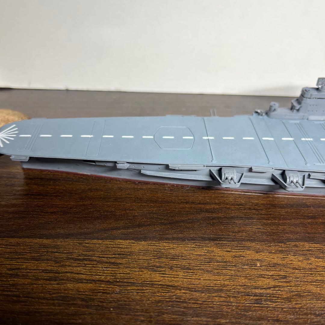 1/700 日本海軍　大鳳型・改大鳳型航空母艦　大鳳・白龍　2隻セット