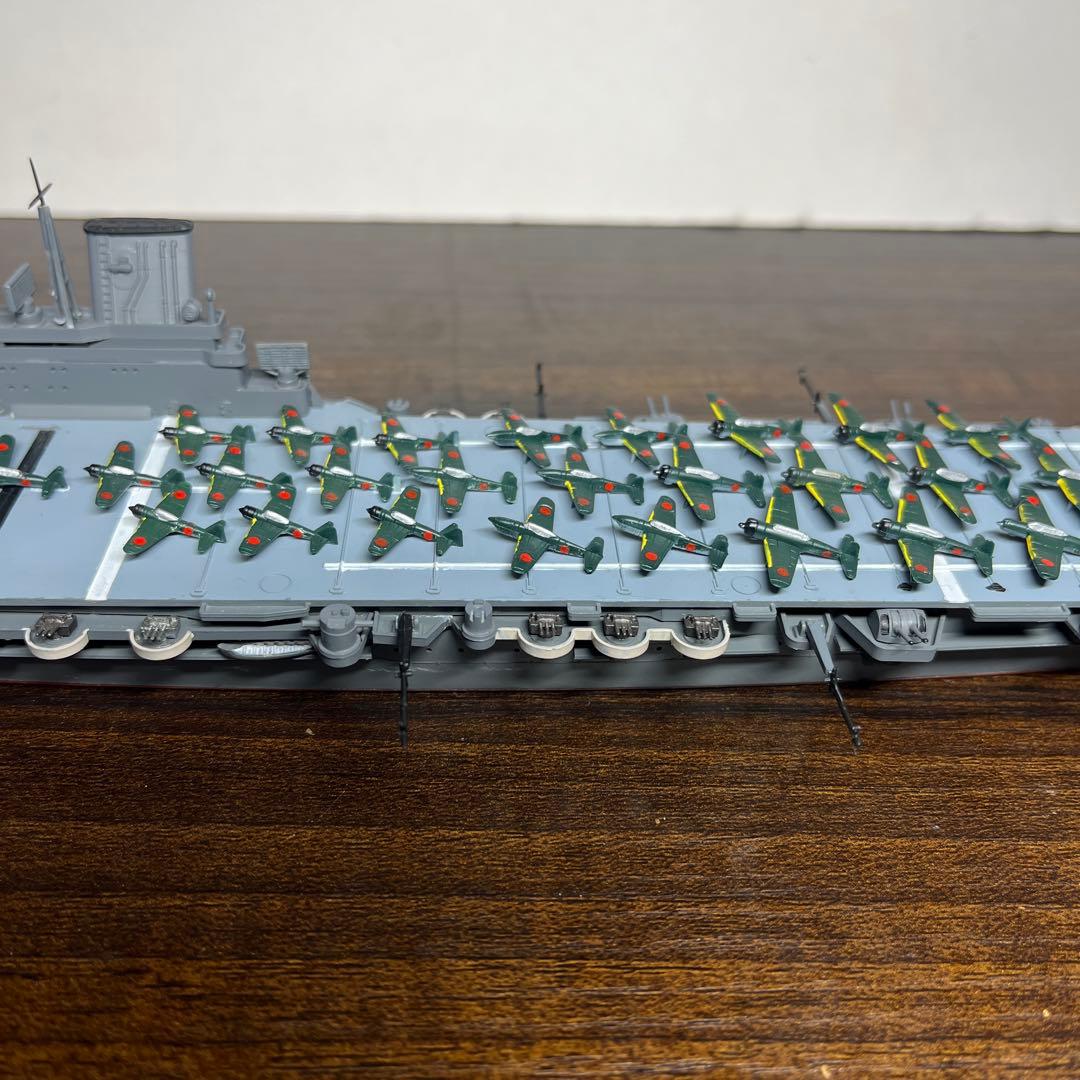 1/700 日本海軍　大鳳型・改大鳳型航空母艦　大鳳・白龍　2隻セット