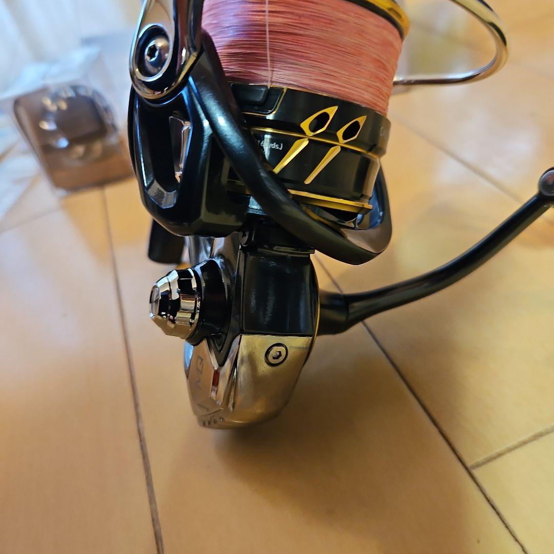 Daiwa 22CALDIA SW 4000-CXH スピニングリール