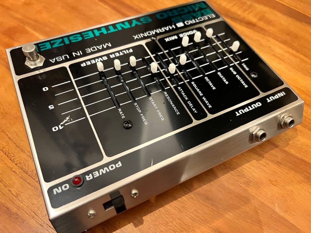 ベース Electro-Harmonix Bass Micro Synthesizer