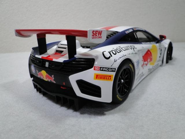 オートアート　1/18　マクラーレン12C-GT3　FIA-GT　アンテナ欠品