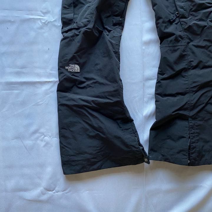 【美品】ノースフェイス  ナイロンパンツ ボード スキーウェア Sサイズ 黒