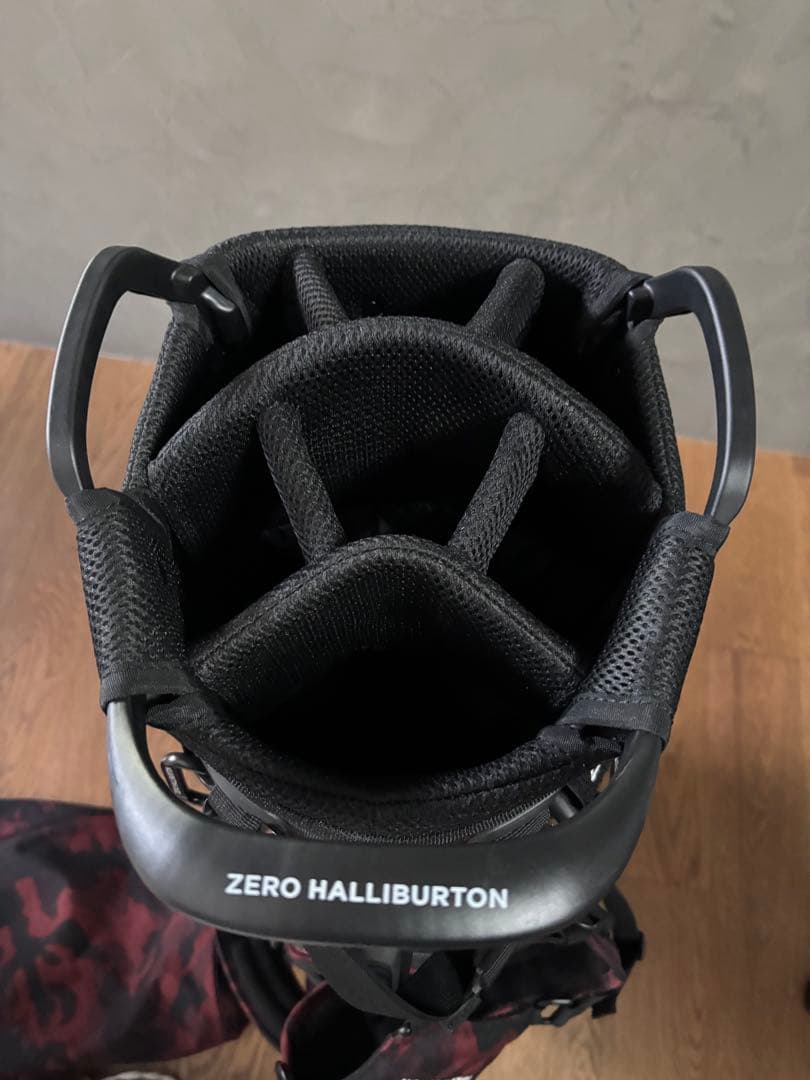 ZERO HALLIBURTON スタンドキャディーバック