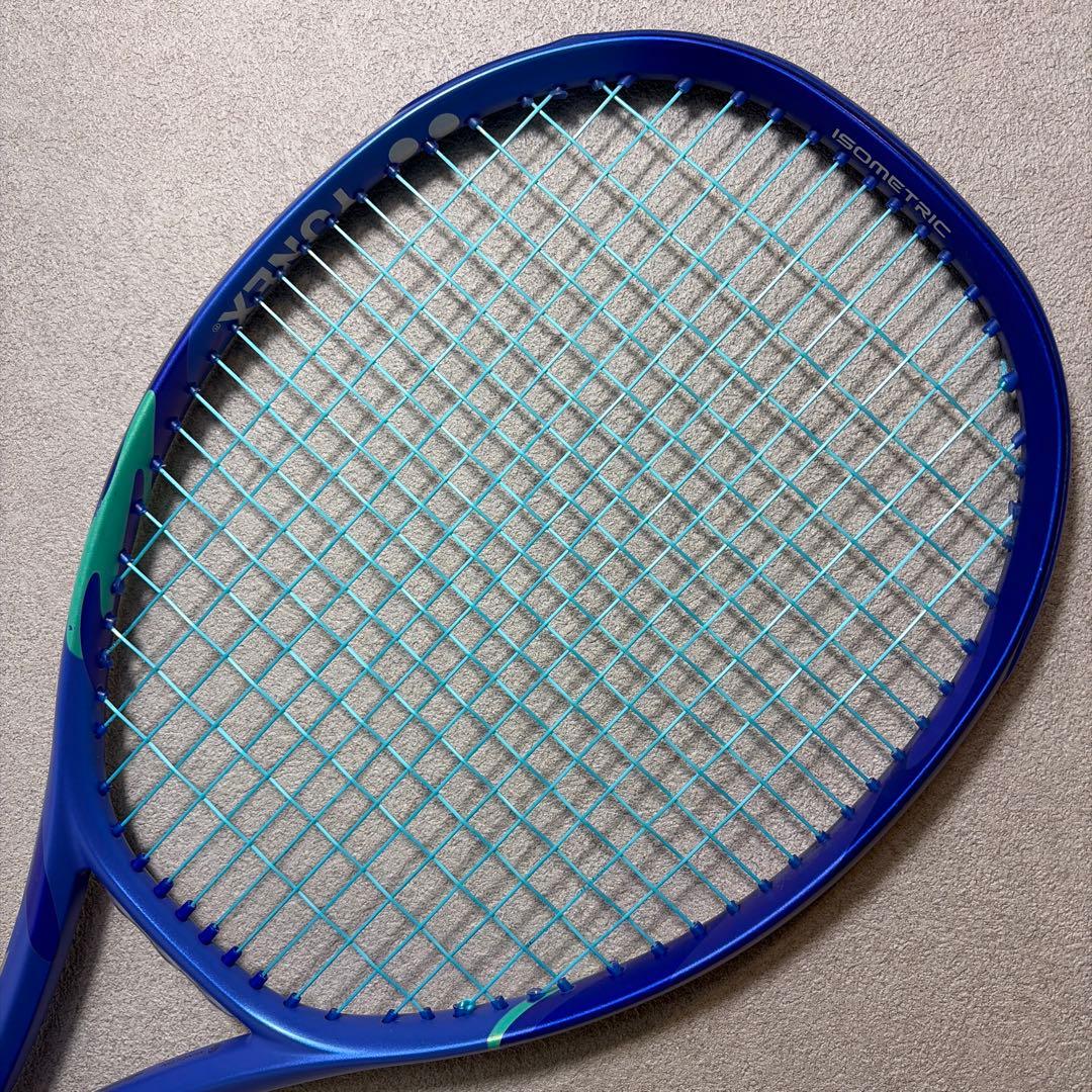 【美品】YONEX ヨネックス EZONE 100 TURE G2