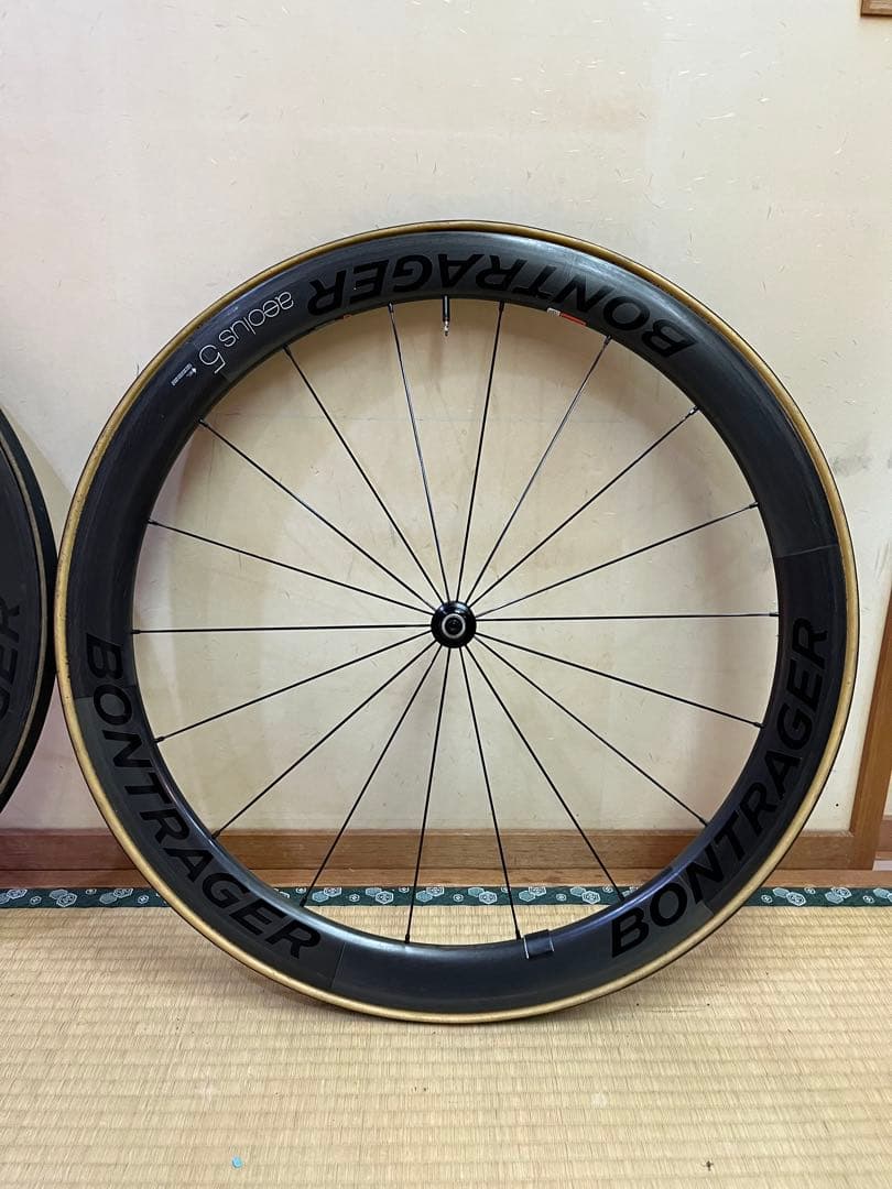 専用 BONTRAGER Aeolus 5 カーボンホイールセット