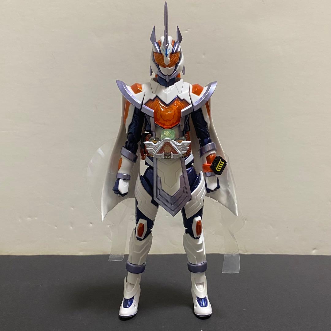 S.H.Figuarts 仮面ライダーマジェード サンユニコーン