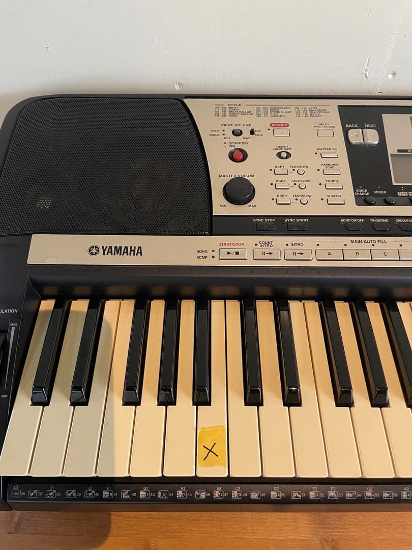 YAMAHA PSR-740シンセサイザー 61鍵盤