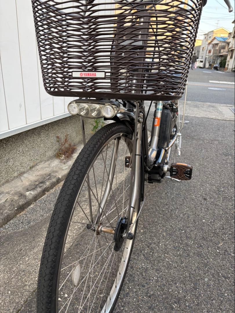 電動アシスト自転車 シルバー バスケット付き