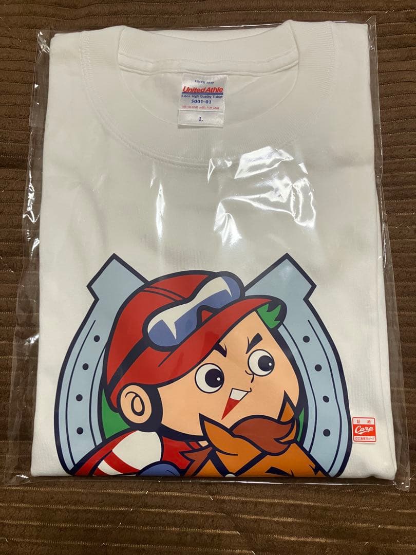 WINS × Carp コラボTシャツ Lサイズ　非売品
