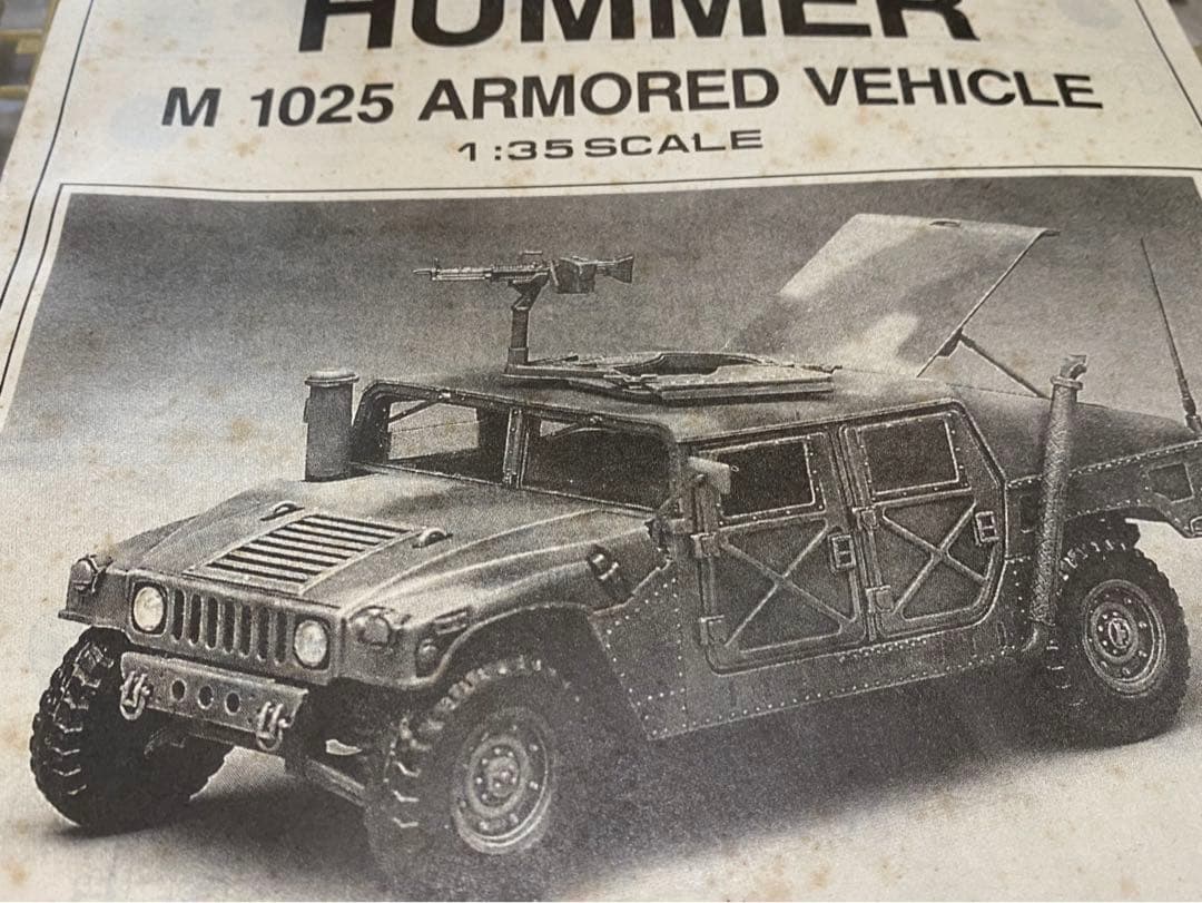 HUMMER 1/35 AUTHENTIC SCALE 駆動モーター付