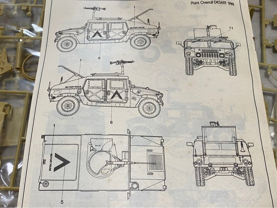 HUMMER 1/35 AUTHENTIC SCALE 駆動モーター付