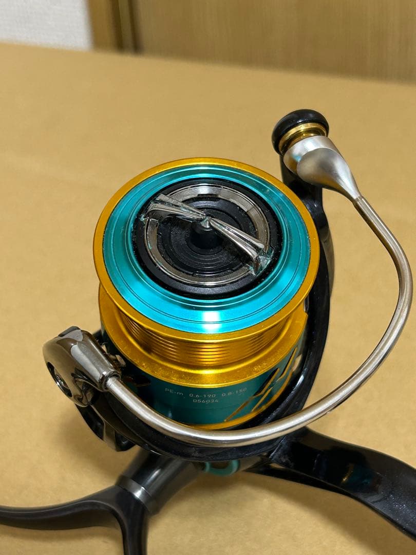 Daiwa 17 エメラルダスMX 2508PE-H-DH 美品