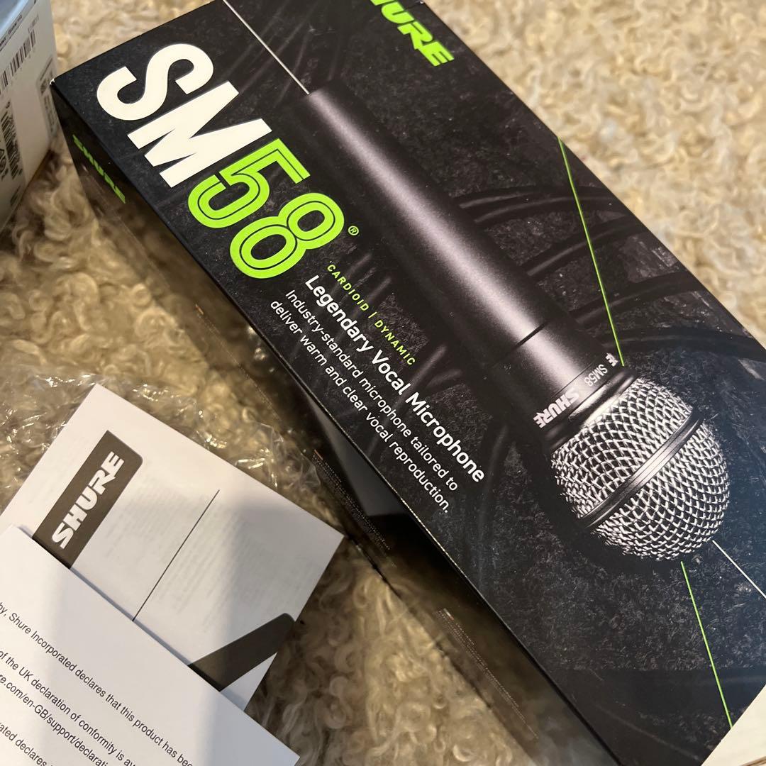 新品未使用 SHURE SM58 ダイナミックマイク 本体と付属品