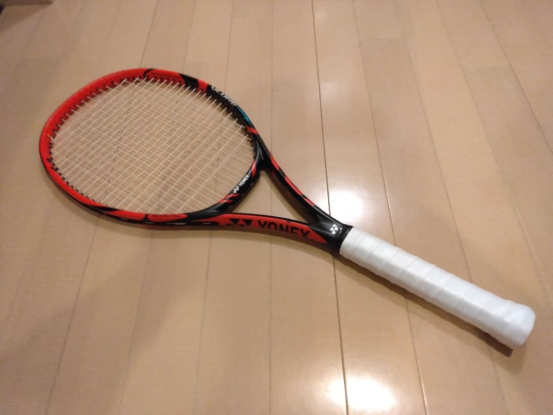 新品同様！YONEX VCORE Tour F 硬式用テニスラケット