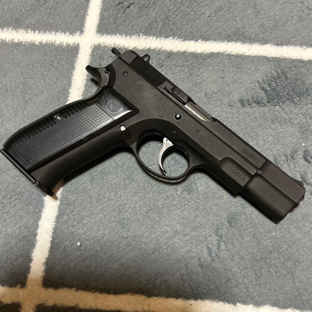 マルシンCZ75 カートリッジ排莢タイプ、ブラックヘビーウエイト　新品同様