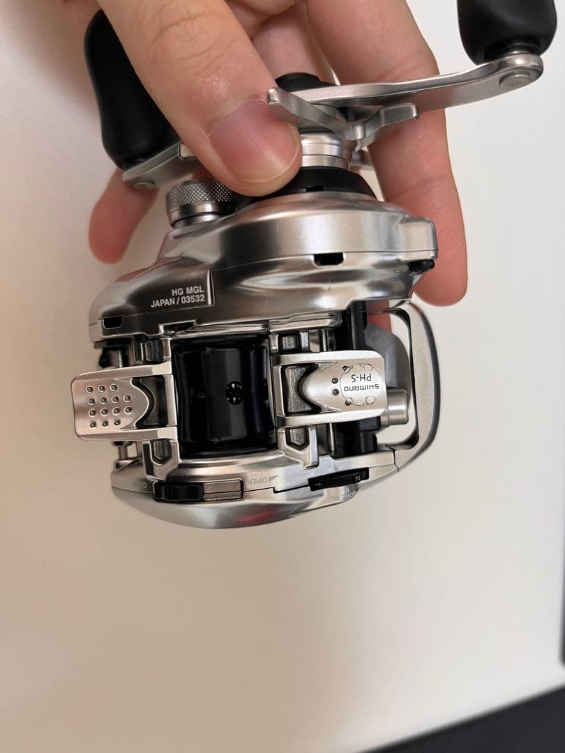 SHIMANO nium MGL HG ベイトリール