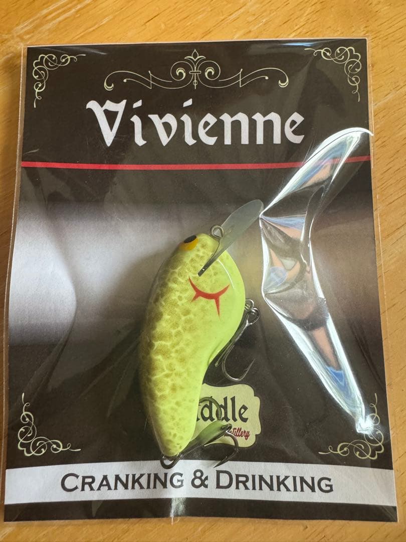 ルアー・フライ Riddle bait Vivienne