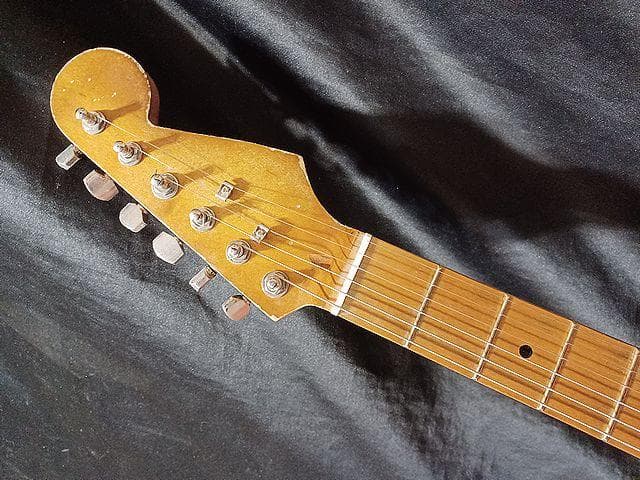 ★Custom HardRelic Sunburst Stratocaster★