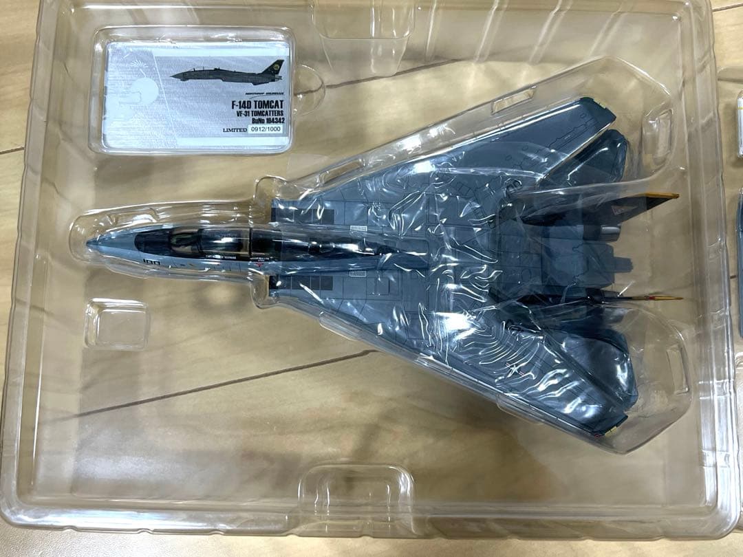 【希少】CALIBRE WINGS F-14D VF-31トムキャッターズ