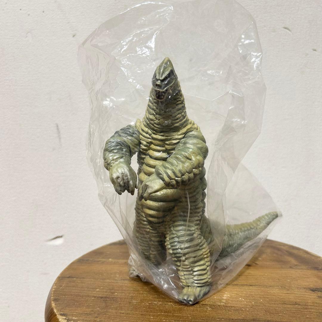 CCP 佐竹雅昭 怪獣コレクション レッドキング 2代目 ハピネット