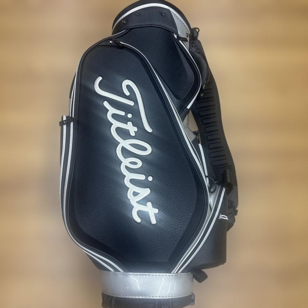 Titleist ゴルフバッグ・キャディバッグ 黒/白