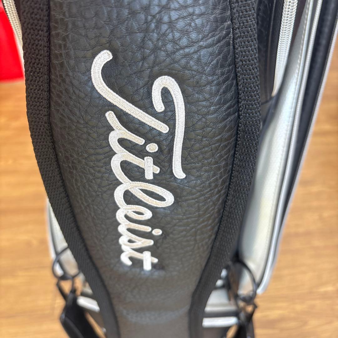 Titleist ゴルフバッグ・キャディバッグ 黒/白