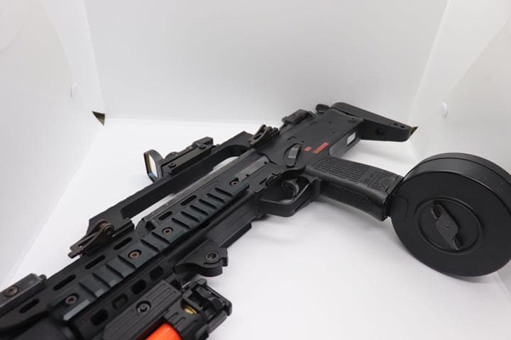 東京マルイ　mp7 電動ガン　カスタムパック