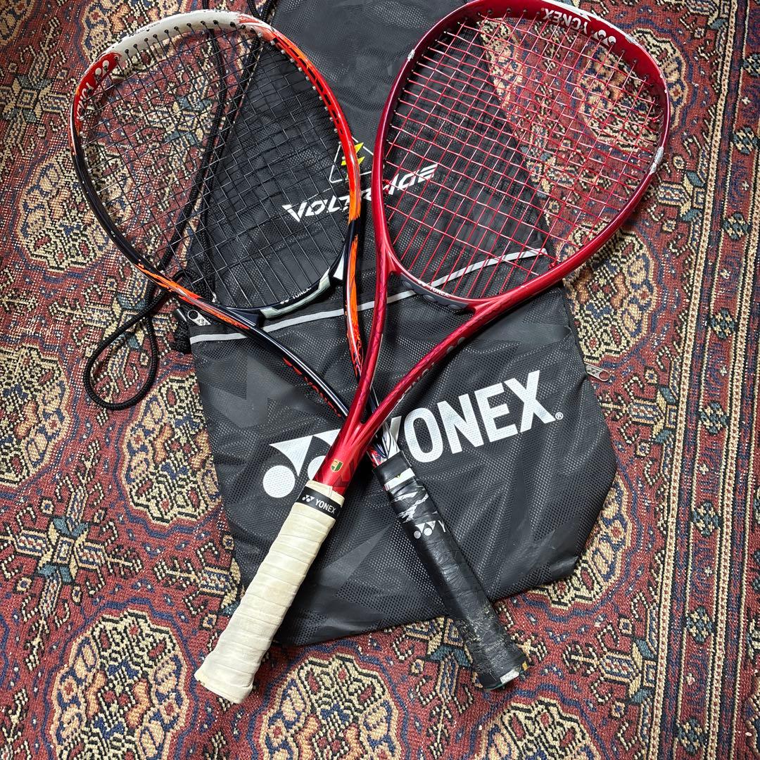 YONEX VOLTRAGE ラケット2本セット、エッジガード(おまけ)