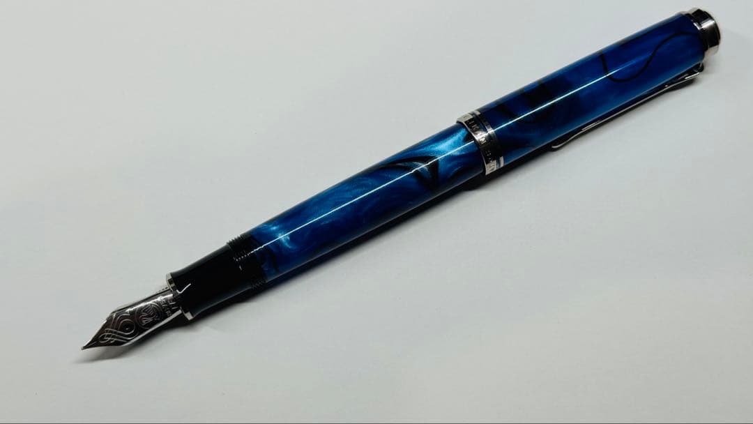 ペリカン スーベレーン M805 ブルーデューン　ニブEF　Pelikan