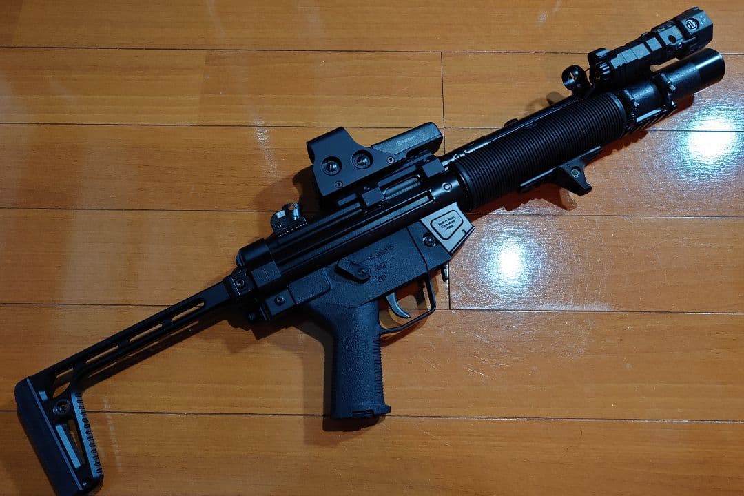 東京マルイ 次世代電動ガン MP5SD6