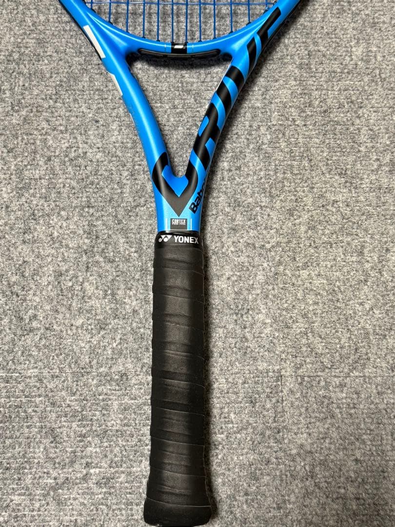 美品　Babolat PURE DRIVE テニスラケット G2