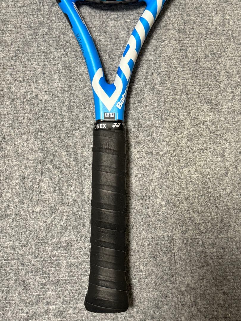美品　Babolat PURE DRIVE テニスラケット G2