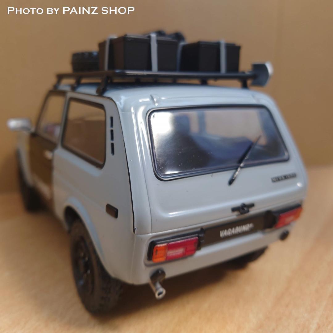 1/18 ラーダ ニーヴァ V LADA 1980 グレー ソリド製ダイキャスト