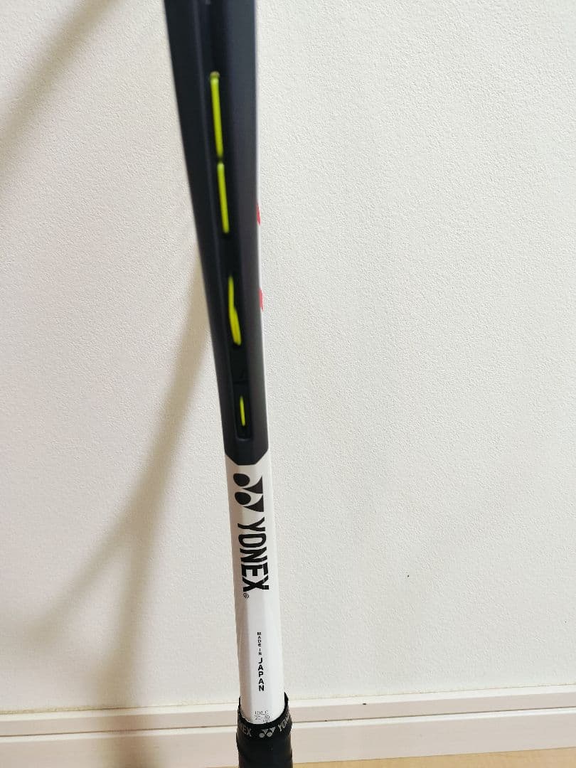 YONEX　ボルトレイジ7VS UXL0