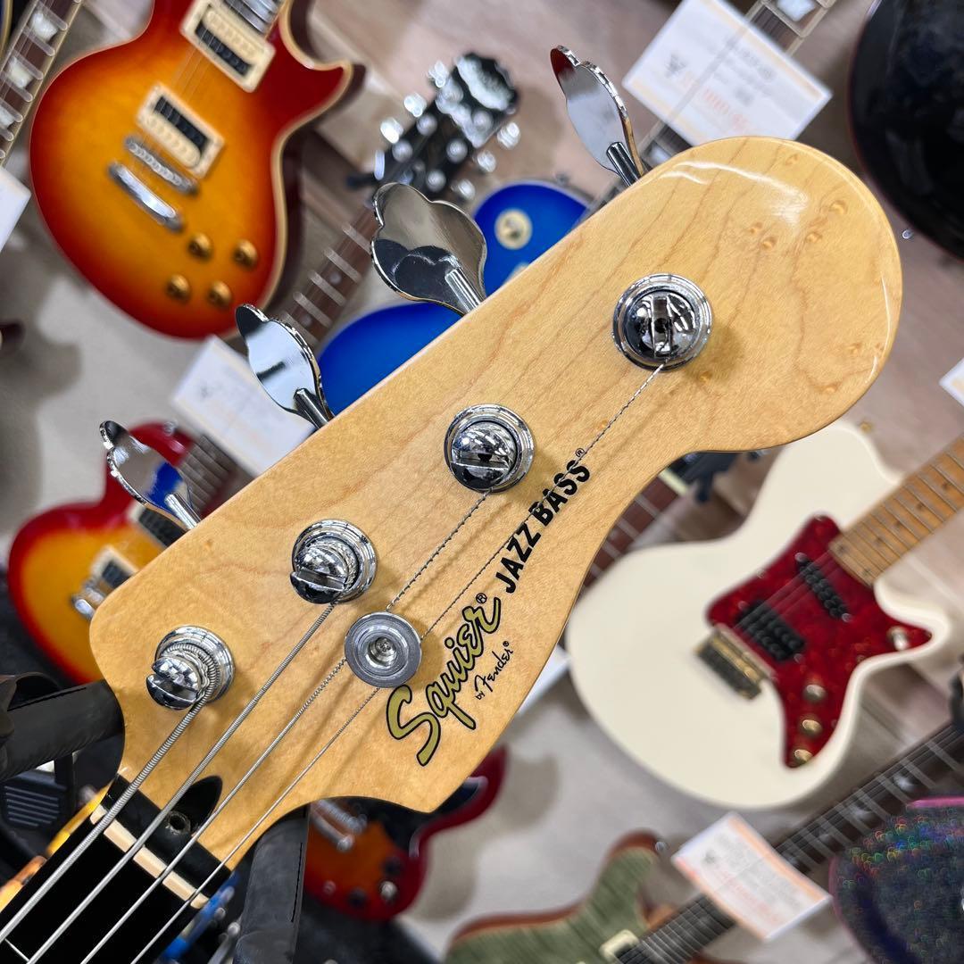 【10439】 Squier Fretless Jazz Bass
