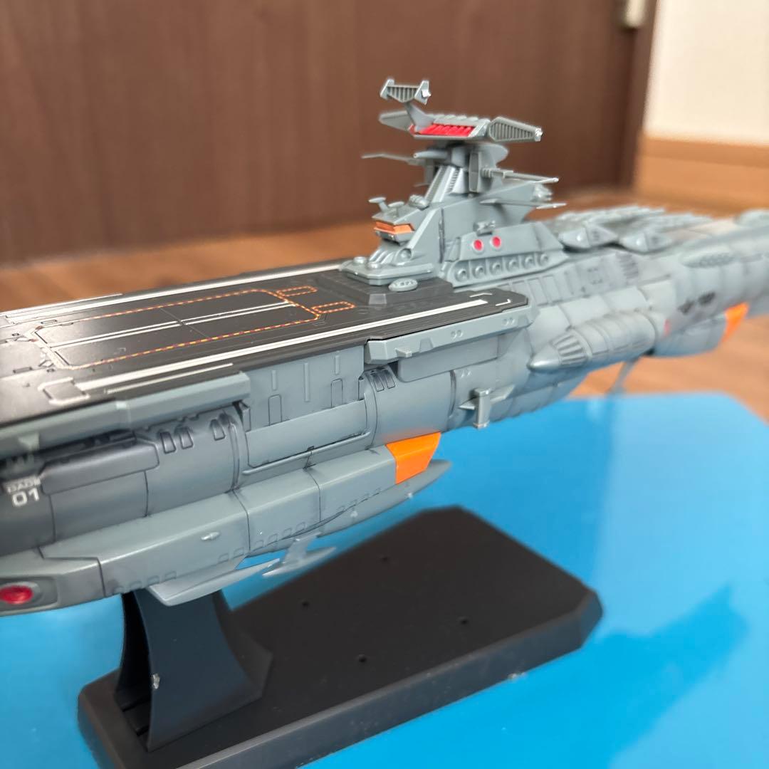 宇宙戦艦ヤマト1000分の1プラモデルアスカ級補給母艦完成品