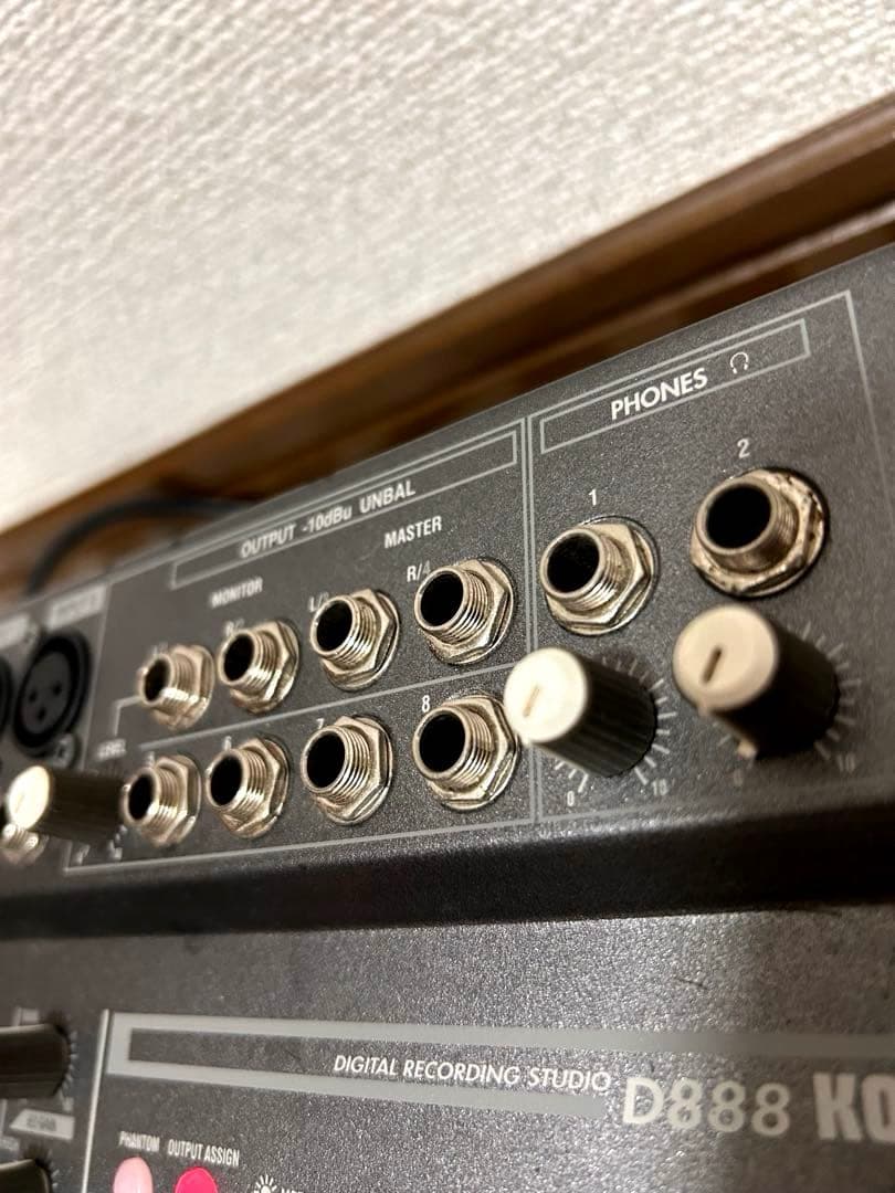 【キャリーバッグ、説明書、電源コード付き】KORG D888 デジタルMTR